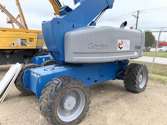 Genie Articulating Boom Lift