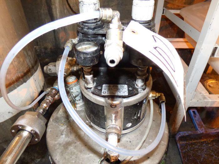 Graco 5 Gallon Air Driven Paint Mixer