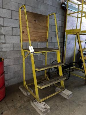 3-Step Platform Ladder