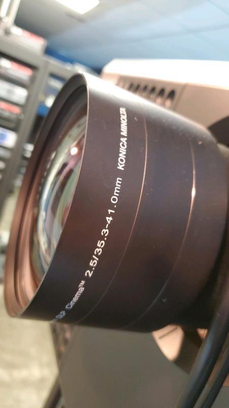 NEC NC3240S DLP Cinema Projector System