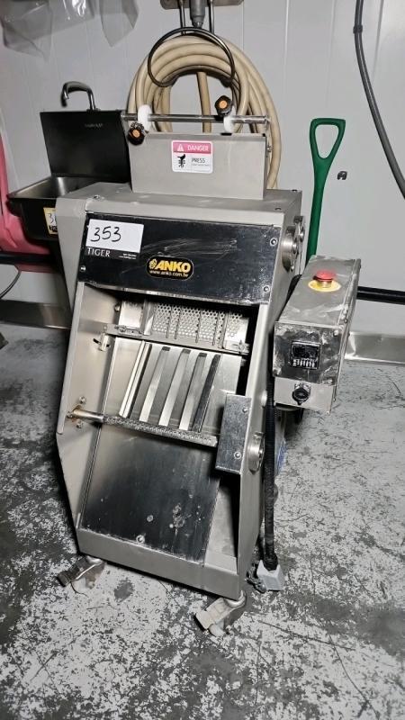 ANKO Press Machine
