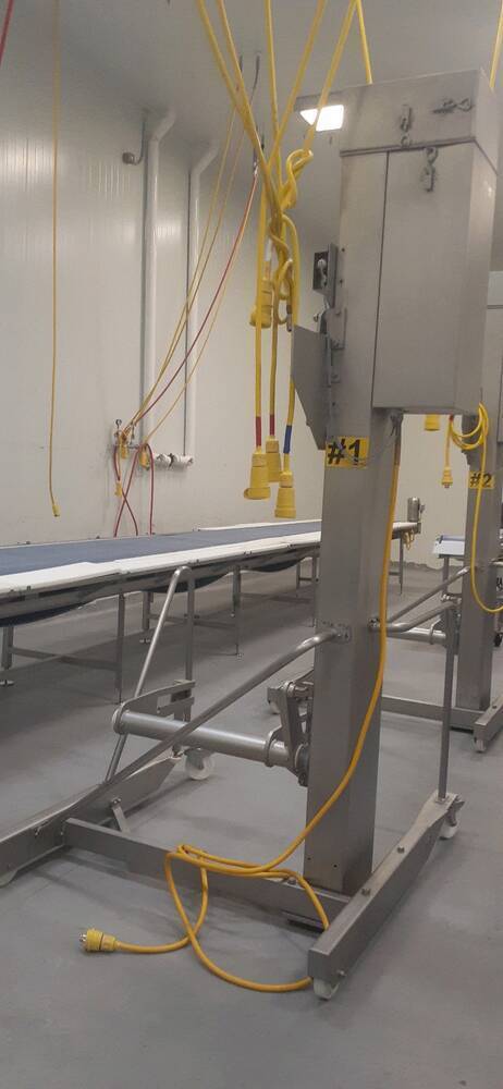 Tote Bin Lift System