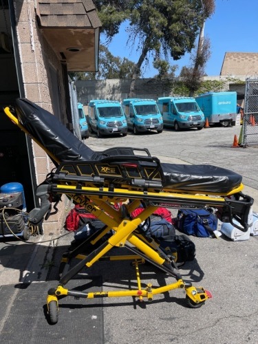 Stryker 6506 Power-Pro XT Ambulance Cot
