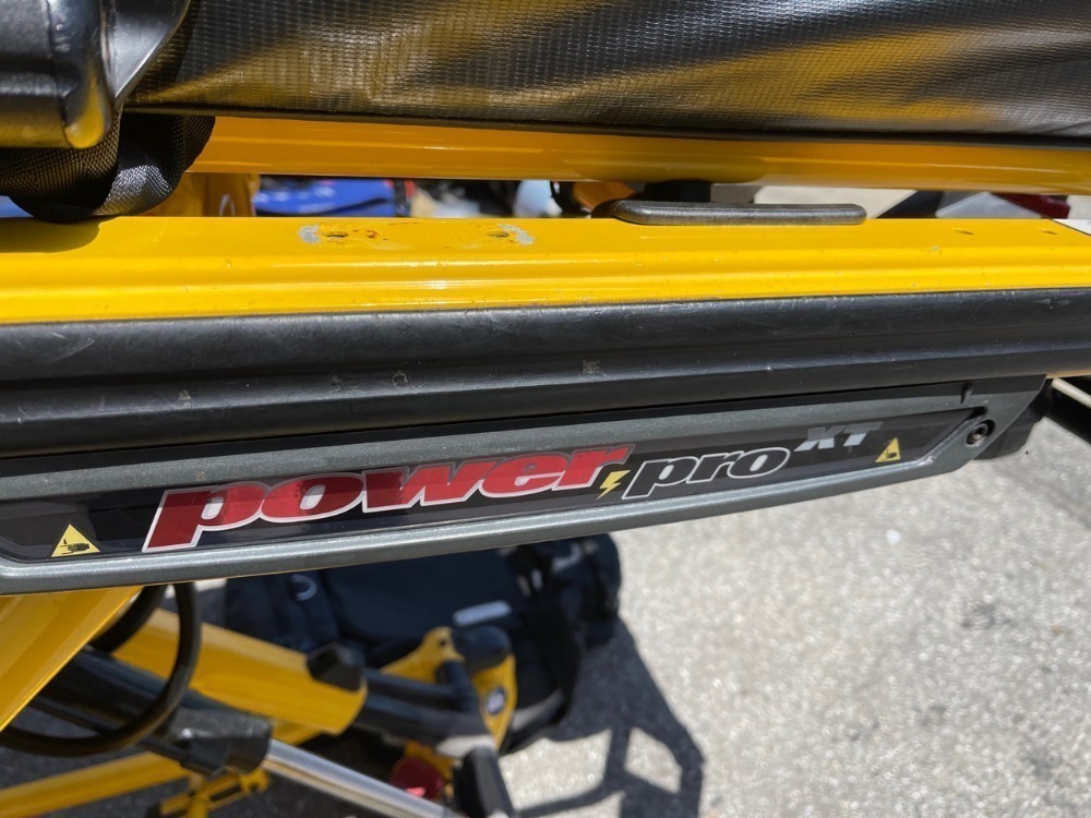 Stryker 6506 Power-Pro XT Ambulance Cot