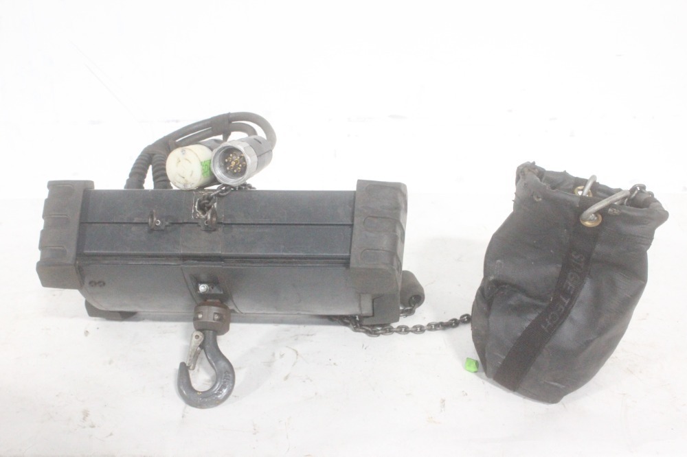 StageMaker SR2 1/4 Ton 3-Phase Chain Hoist