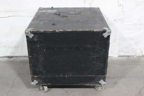 Custom 22x20x13 Hard Road Case w/ Wheels