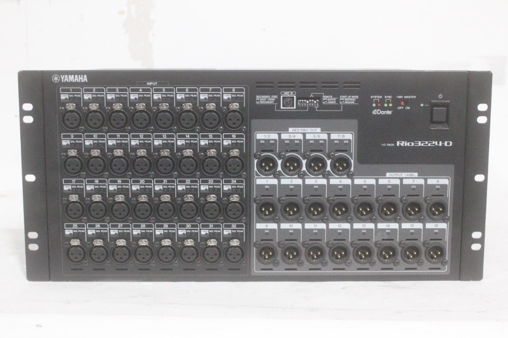 Yamaha Rio3224-D I/O Rack Unit