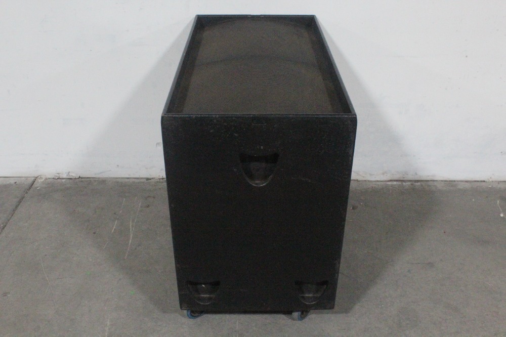 Martin Audio WS218X Dual-Driver Vented Subwoofer w/ Soft Cover