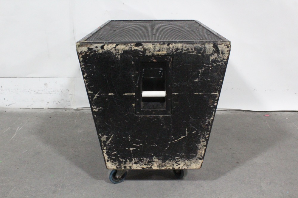 EAW SB850 Dual 18 Stadium Array Subwoofer w/ Wheels