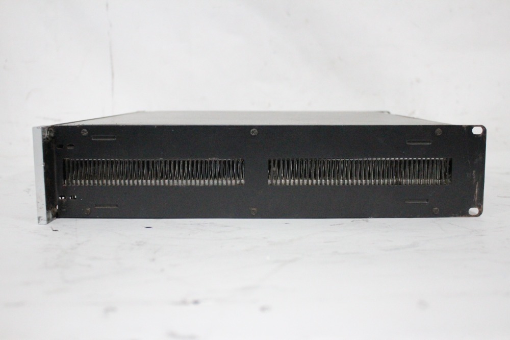 Crown Micro-Tech 600 Power Amplifier