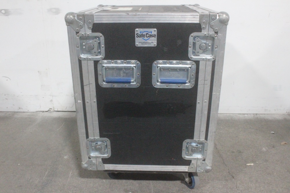 Avid Digidesign D-Show FOH Rack System in 6RU Wheeled Hard Case