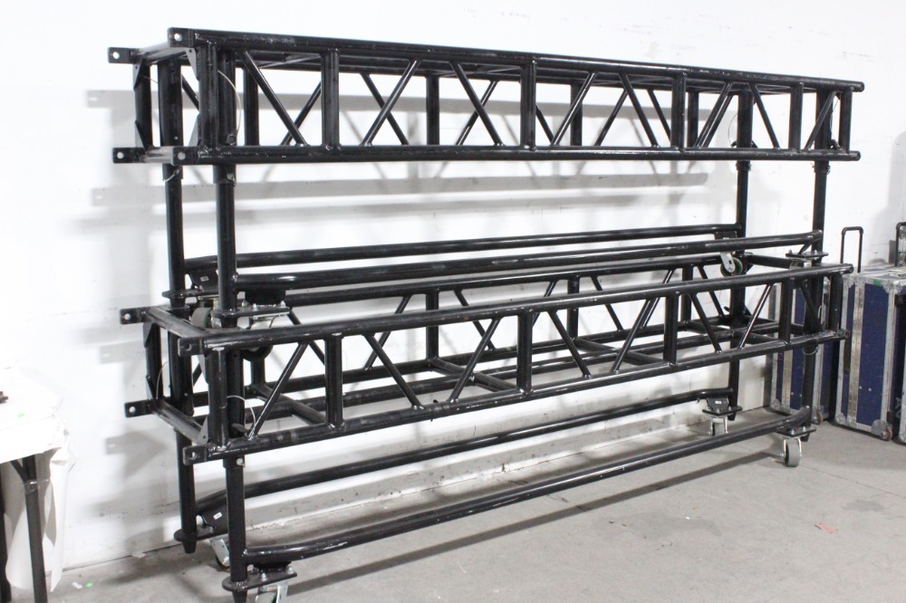 Lot (2) Tyler Truss 10' - 14x24x120 GT Truss w/ Indexable Spigots ...