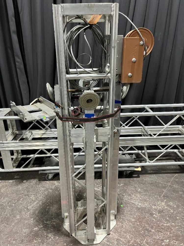 Applied Electronics GS Hand Winch Tower w/ (2) 10-Foot Truss Sections, Sleeve Block, and Outriggers