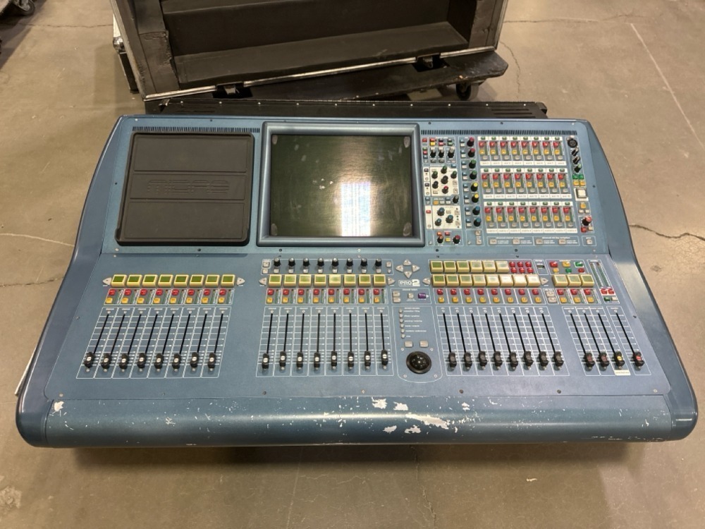 Midas Pro 2 Digital Audio Mixing Console w/ DL251 Stage Box & Case