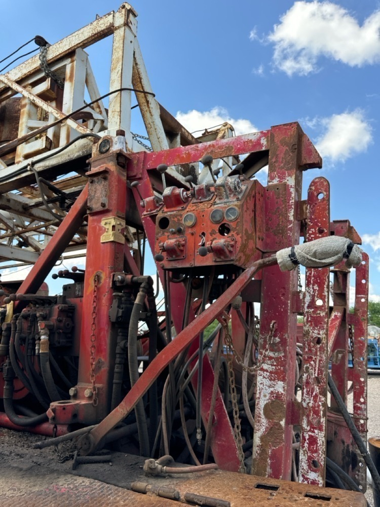 Wilson Well Service Rig