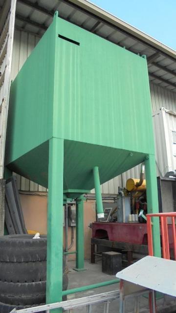 Steel Sand Hopper 20Ft X 8Ft