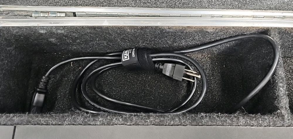 TV Logic Multi Format LCD Monitor